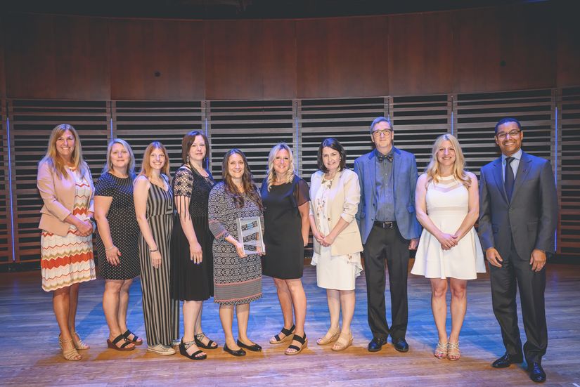 Lauréats et finalistes 2024 du domaine Impact sur la communauté ...